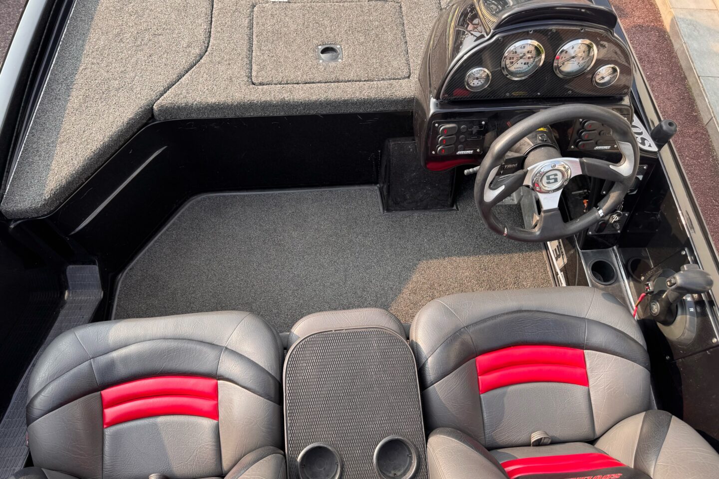 SOUTHER 450 2013model | 琵琶湖のバスボートの新・中古艇の販売サイト